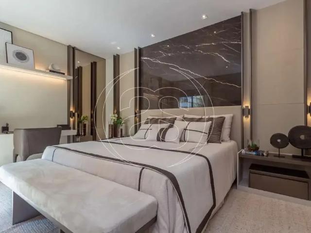 Apartamento para Venda em São Paulo/SP Moema 4 Quartos
