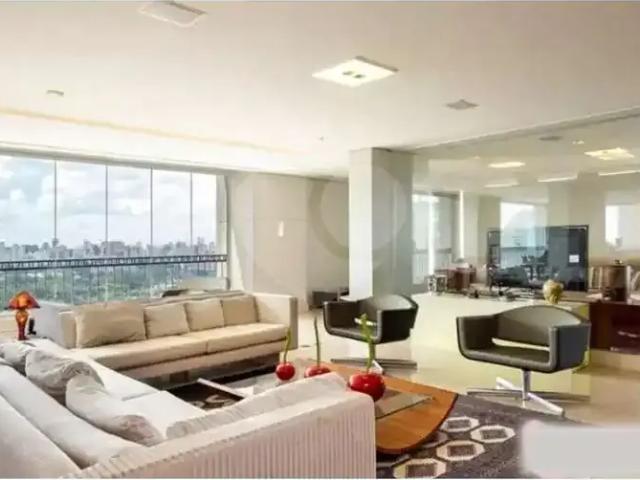 Apartamento para Venda em São Paulo/SP Moema 4 Quartos