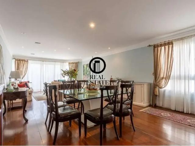 Apartamento para Venda em São Paulo/SP Moema 5 Quartos
