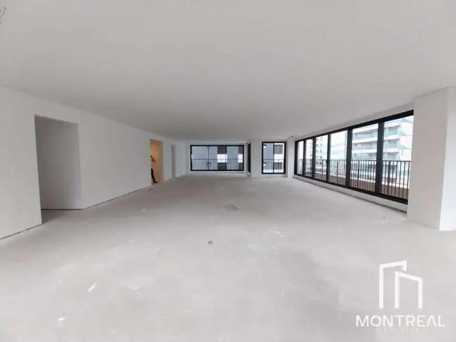 Apartamento para Venda em São Paulo/SP Moema 5 Quartos