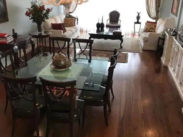 Apartamento para Venda em São Paulo/SP Moema 6 Quartos