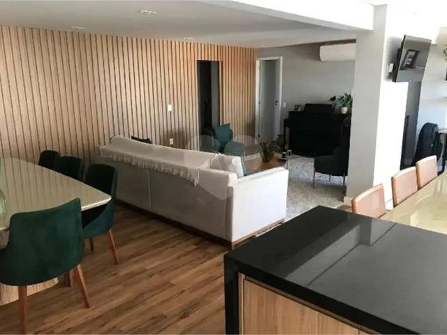 Apartamento para Venda em São Paulo/SP Mooca 3 Quartos