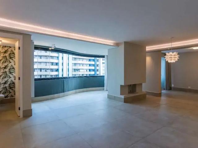 Apartamento para Venda em São Paulo/SP Morumbi 3 Quartos