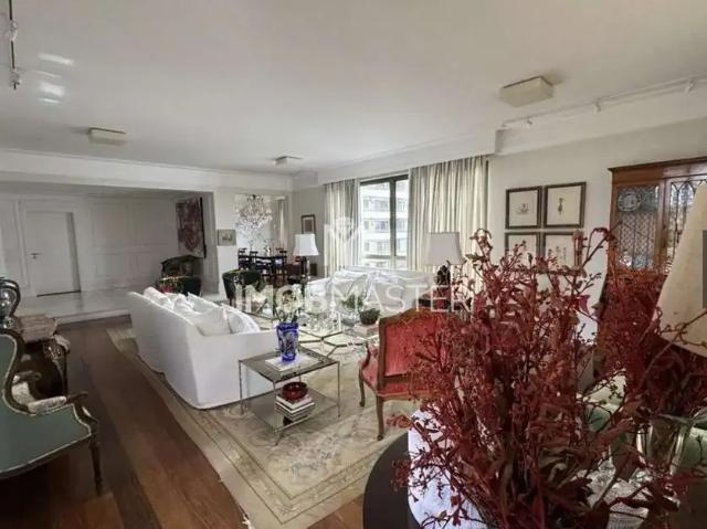 Apartamento para Venda em São Paulo/SP Morumbi 4 Quartos