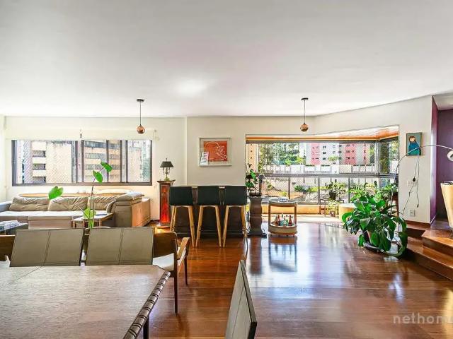 Apartamento para Venda em São Paulo/SP Morumbi 4 Quartos