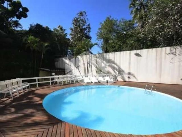 Apartamento para Venda em São Paulo/SP Morumbi 6 Quartos