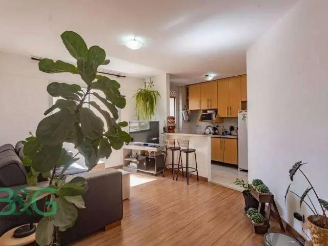 Apartamento para Venda em São Paulo/SP Aclimação 2 Quartos