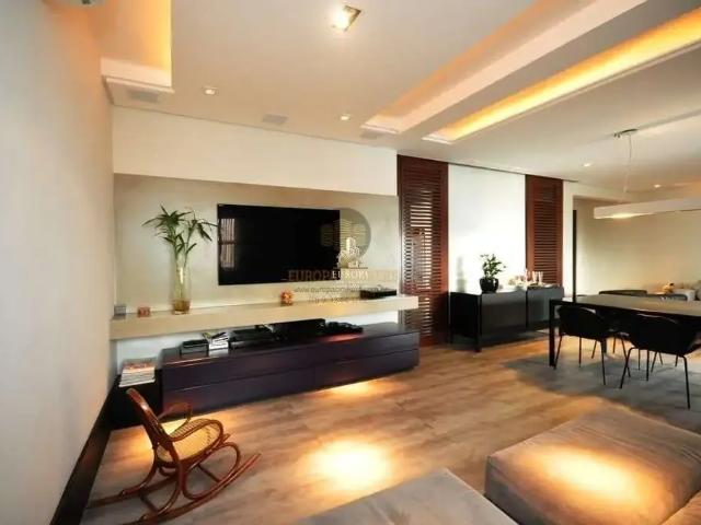 Apartamento para Venda em São Paulo/SP Aclimação 3 Quartos