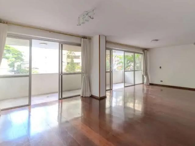 Apartamento para Venda em São Paulo/SP Aclimação 3 Quartos