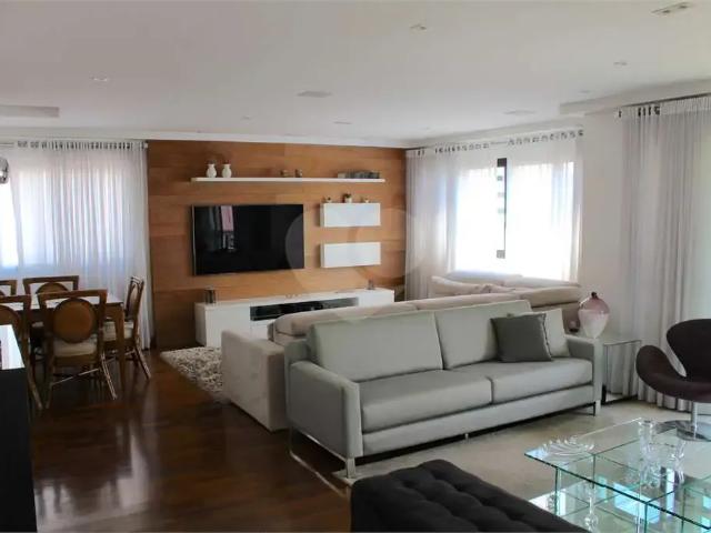 Apartamento para Venda em São Paulo/SP Aclimação 4 Quartos