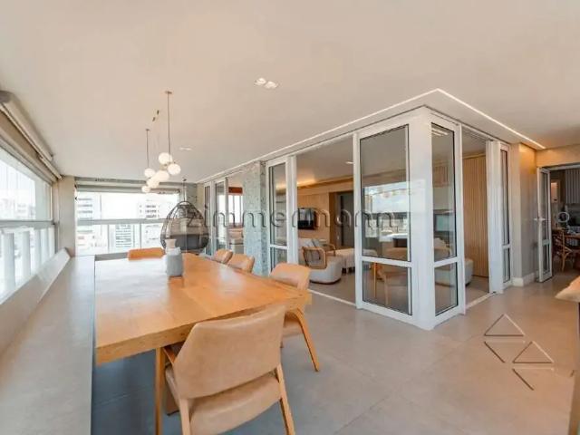 Apartamento para Venda em São Paulo/SP Aclimação 4 Quartos
