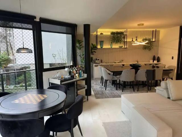 Apartamento para Venda em São Paulo/SP Aclimação 4 Quartos