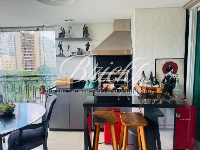 Apartamento para Venda em São Paulo/SP Aclimação 4 Quartos