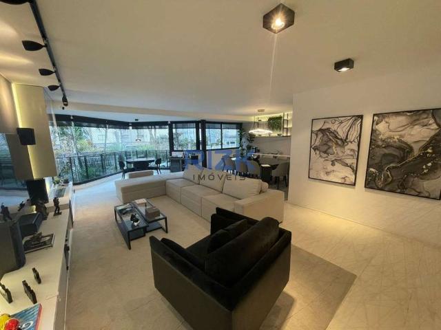 Apartamento para Venda em São Paulo/SP Aclimação 4 Quartos