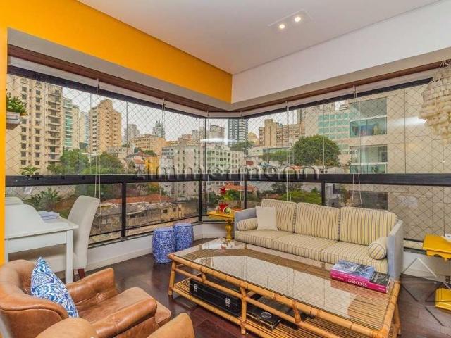 Apartamento para Venda em São Paulo/SP Aclimação 4 Quartos