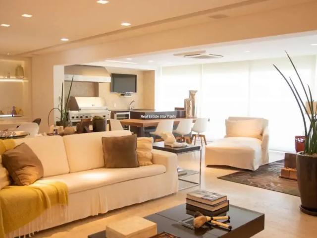 Apartamento para Venda em São Paulo/SP Aclimação 4 Quartos