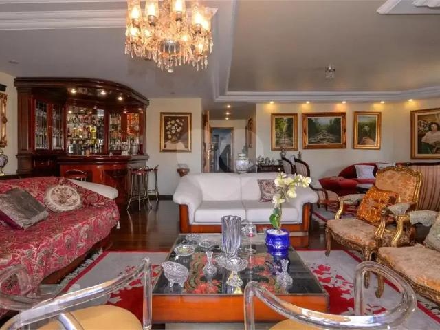 Apartamento para Venda em São Paulo/SP Água Fria 5 Quartos