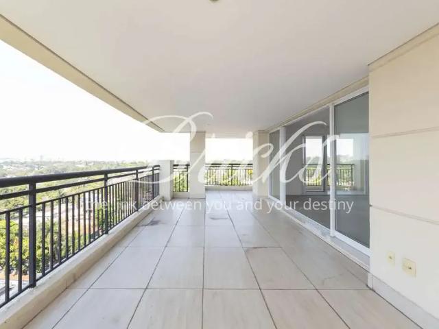 Apartamento para Venda em São Paulo/SP Alto da Boa Vista 4 Quartos