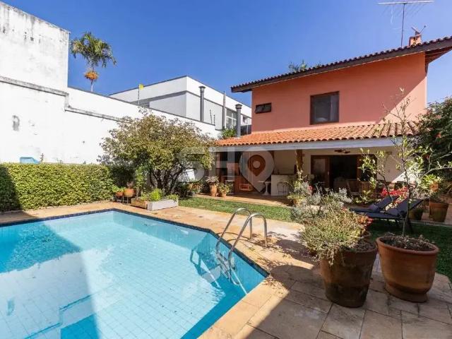 Apartamento para Venda em São Paulo/SP Alto da Lapa 4 Quartos
