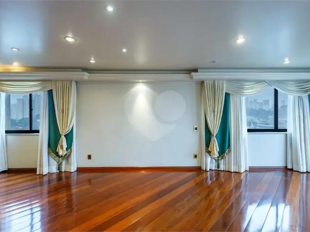 Apartamento para Venda em São Paulo/SP Alto da Lapa 4 Quartos