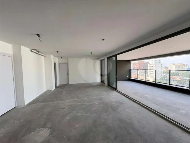 Apartamento para Venda em São Paulo/SP Alto da Lapa 3 Quartos