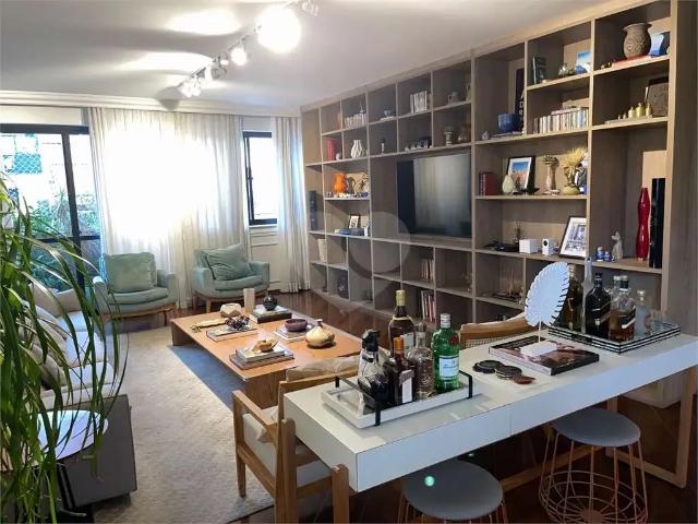 Apartamento para Venda em São Paulo/SP Alto da Lapa 3 Quartos