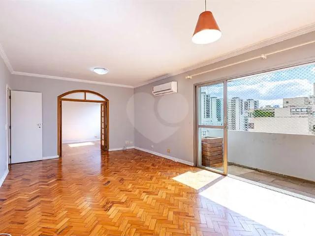 Apartamento para Venda em São Paulo/SP Alto de Pinheiros 3 Quartos