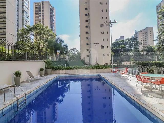 Apartamento para Venda em São Paulo/SP Alto de Pinheiros 3 Quartos