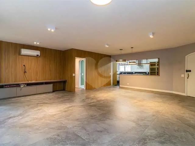 Apartamento para Venda em São Paulo/SP Alto de Pinheiros 3 Quartos