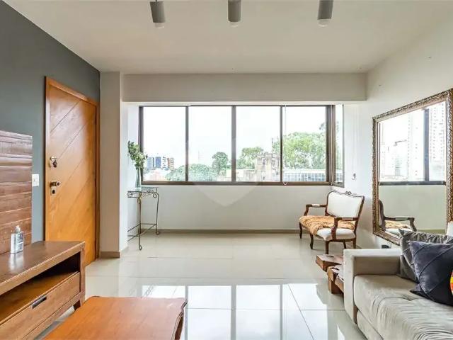 Apartamento para Venda em São Paulo/SP Alto de Pinheiros 3 Quartos