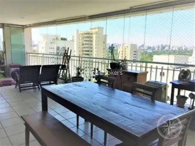 Apartamento para Venda em São Paulo/SP Alto de Pinheiros 3 Quartos