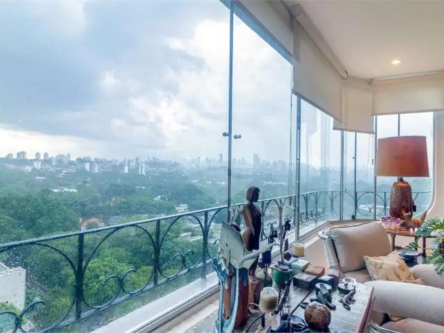 Apartamento para Venda em São Paulo/SP Alto de Pinheiros 3 Quartos