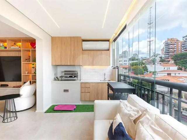 Apartamento para Venda em São Paulo/SP Alto de Pinheiros 3 Quartos