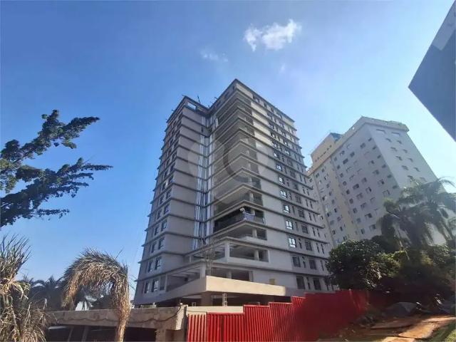 Apartamento para Venda em São Paulo/SP Alto de Pinheiros 3 Quartos