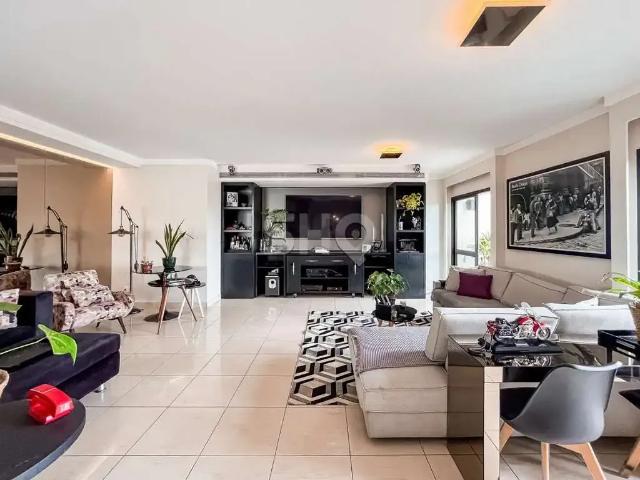 Apartamento para Venda em São Paulo/SP Alto de Pinheiros 3 Quartos
