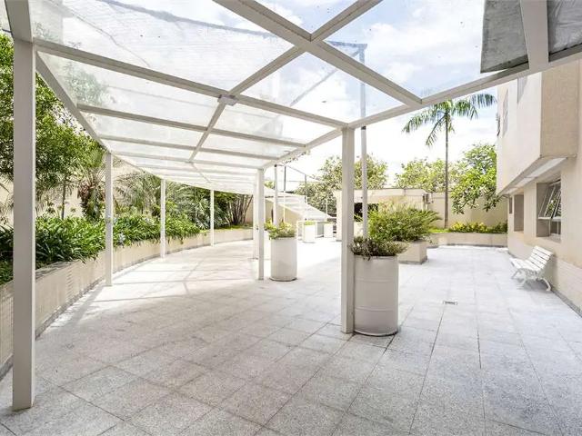 Apartamento para Venda em São Paulo/SP Alto de Pinheiros 3 Quartos
