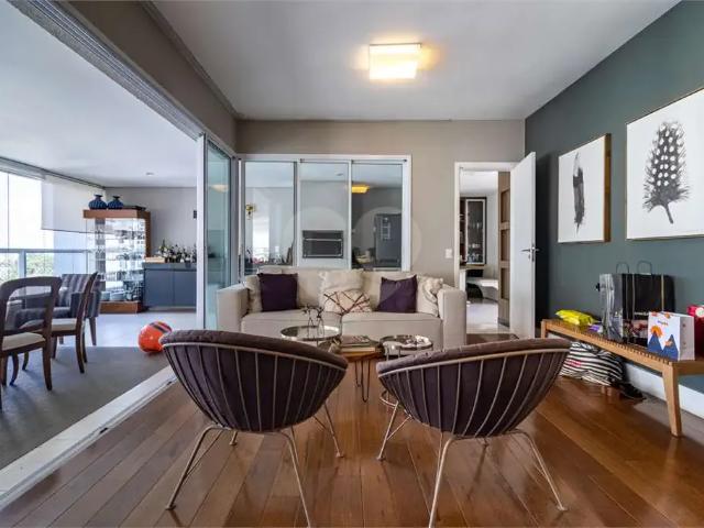 Apartamento para Venda em São Paulo/SP Alto de Pinheiros 3 Quartos