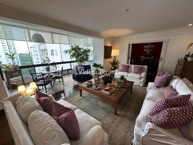 Apartamento para Venda em São Paulo/SP Alto de Pinheiros 4 Quartos