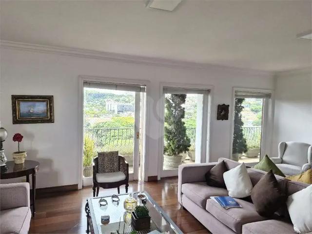 Apartamento para Venda em São Paulo/SP Alto de Pinheiros 4 Quartos