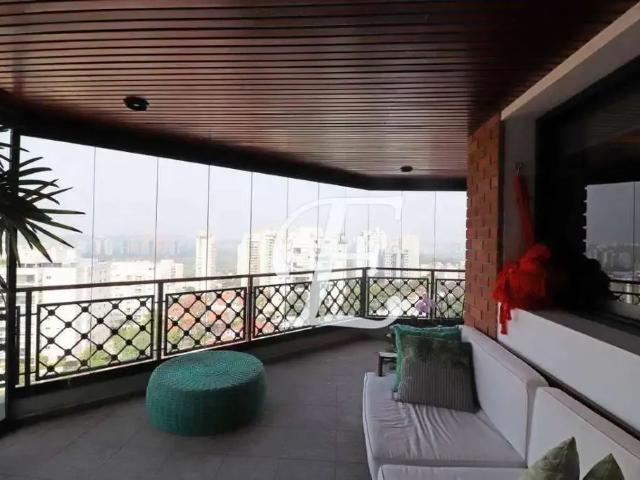 Apartamento para Venda em São Paulo/SP Alto de Pinheiros 4 Quartos