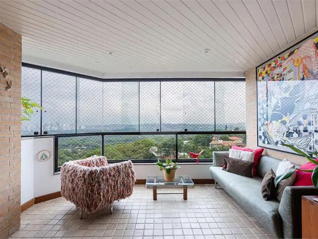 Apartamento para Venda em São Paulo/SP Alto de Pinheiros 4 Quartos