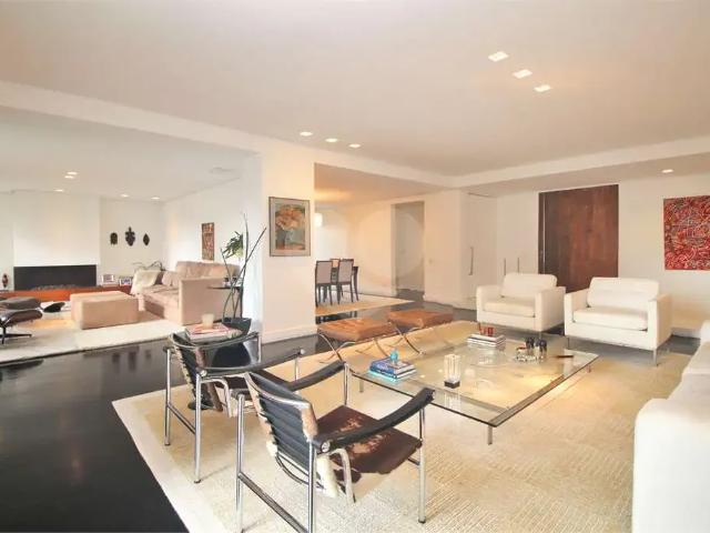 Apartamento para Venda em São Paulo/SP Alto de Pinheiros 4 Quartos