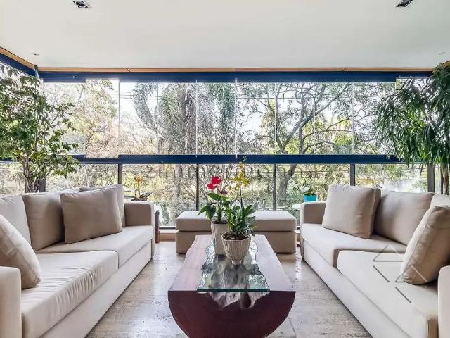 Apartamento para Venda em São Paulo/SP Alto de Pinheiros 4 Quartos