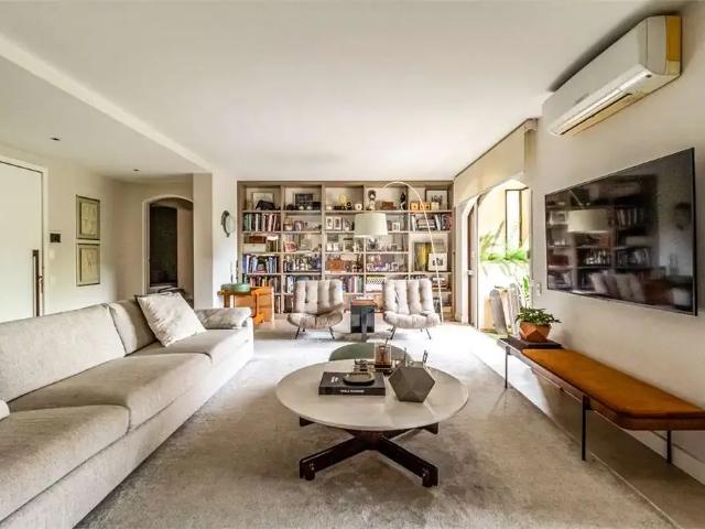 Apartamento para Venda em São Paulo/SP Alto de Pinheiros 5 Quartos