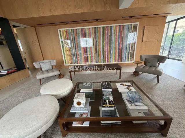 Apartamento para Venda em São Paulo/SP Alto de Pinheiros 5 Quartos
