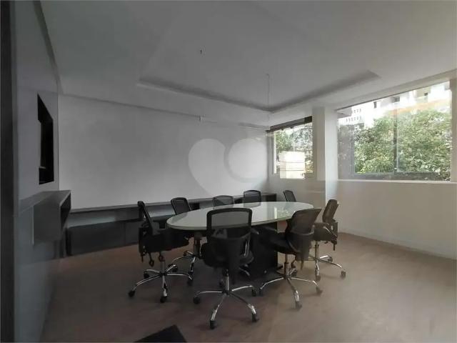 Apartamento para Venda em São Paulo/SP Barra Funda 2 Quartos