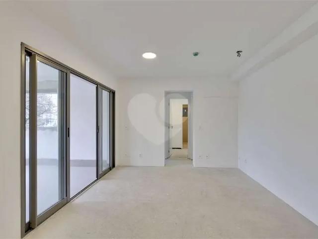Apartamento para Venda em São Paulo/SP Brooklin 2 Quartos