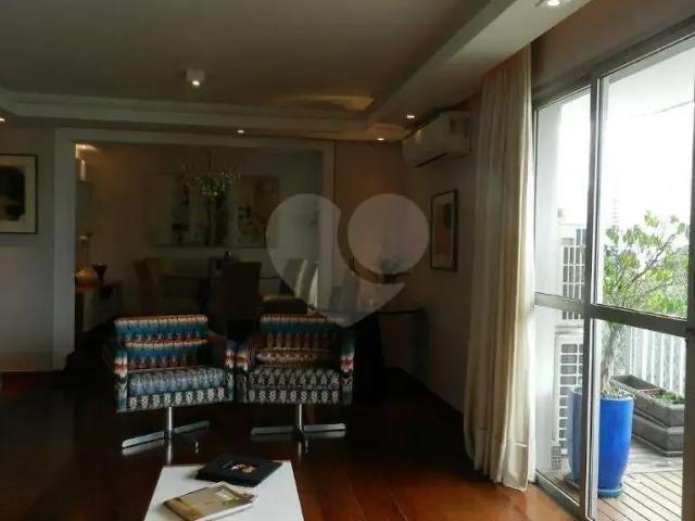 Apartamento para Venda em São Paulo/SP Brooklin 3 Quartos