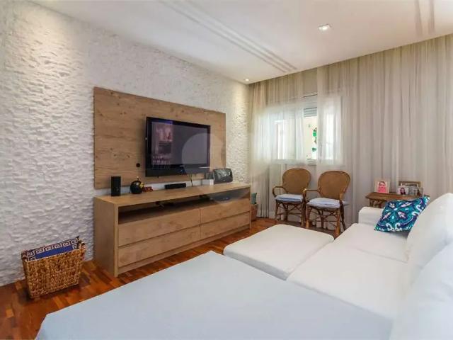Apartamento para Venda em São Paulo/SP Vila Cordeiro 3 Quartos