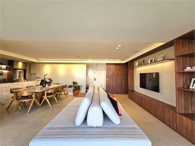 Apartamento para Venda em São Paulo/SP Brooklin 3 Quartos